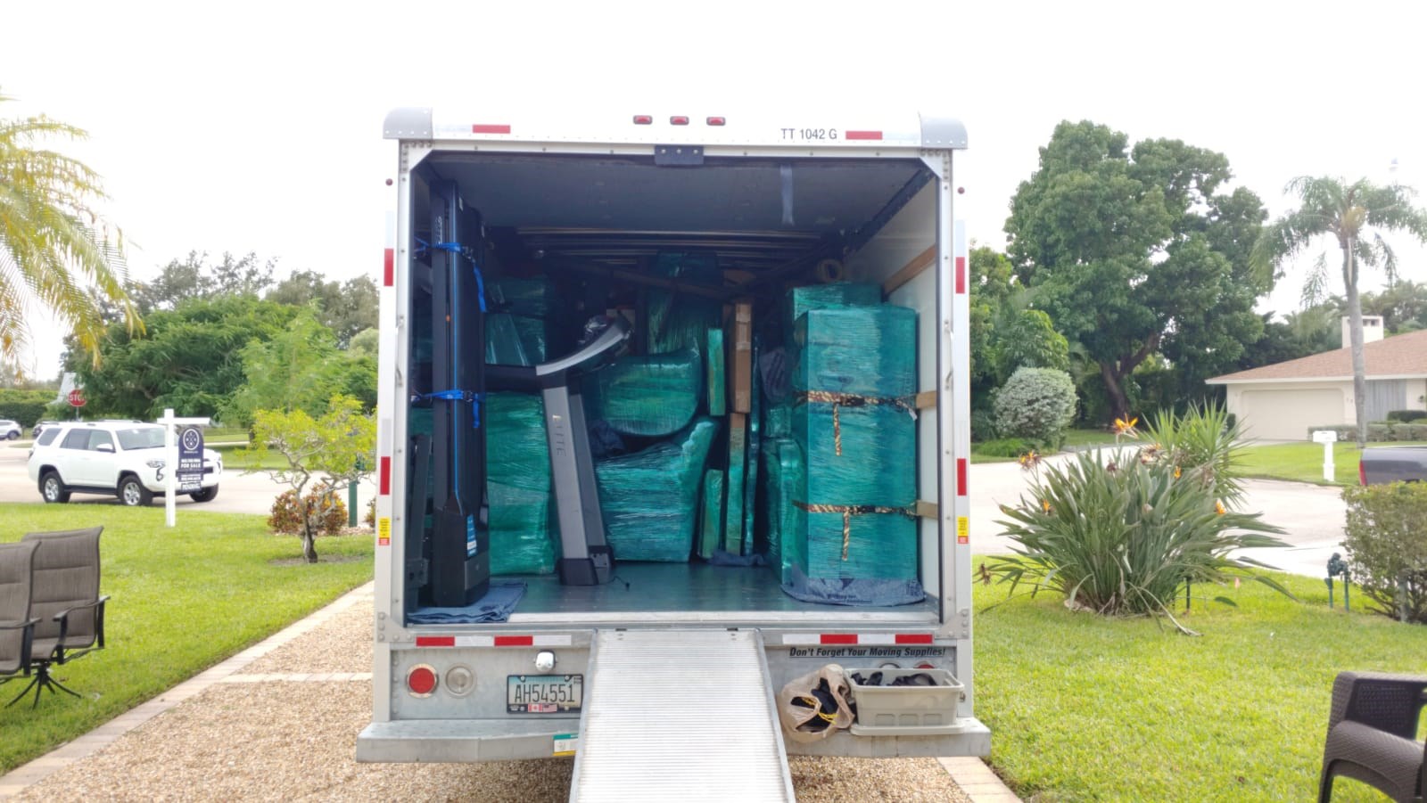 Helping Hand Movers Naples, LLC - A Local Naples Moving Company ...